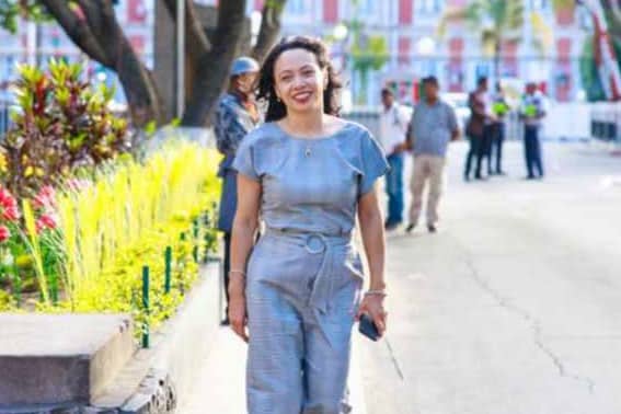 Quel est le parcours de Rinah Rakotomanga pour la Mairie de Tana