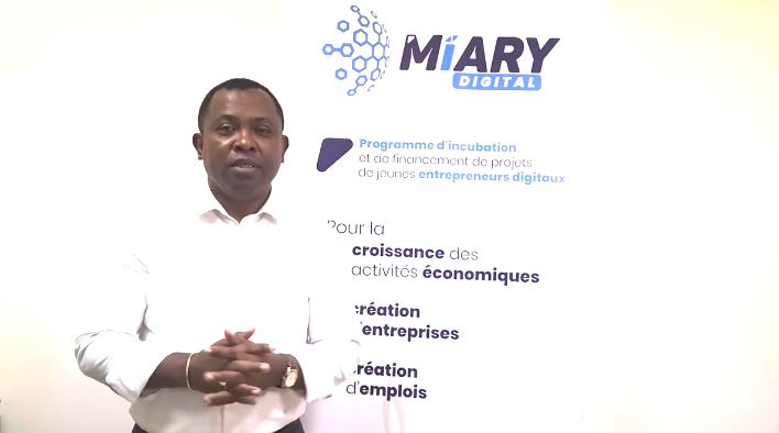 NUMÉRIQUE – 43 startups subventionnées à hauteur de 15 000 dollars ...