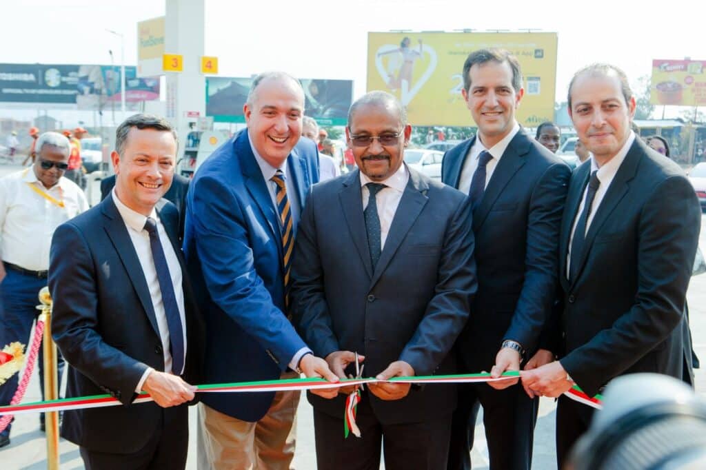 Shell Imanjaka – Route Digue : La 78e station-service Shell, alimentée ...
