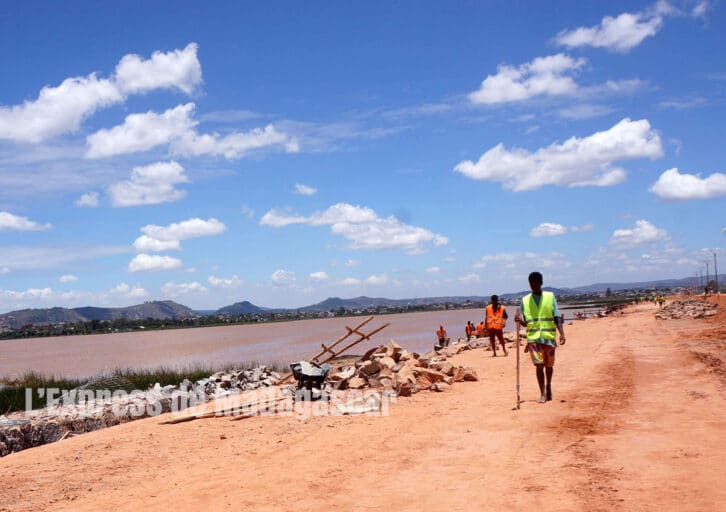 Quels aménagements pour le projet Lac Iarivo à Ivato en 2025