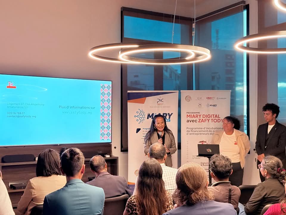 ENTREPRENEURIAT – 45 startups des régions entrent en incubation dans la ...